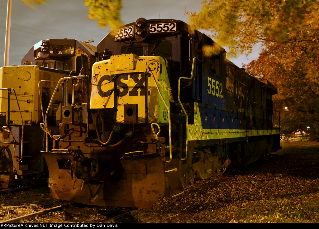 CSX B30-7 5552